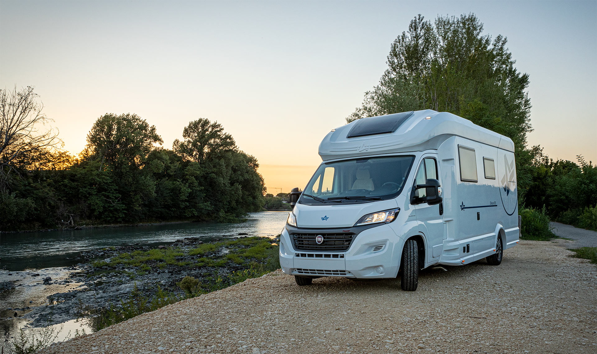 Semi-integrated Motorhome and Camper Van